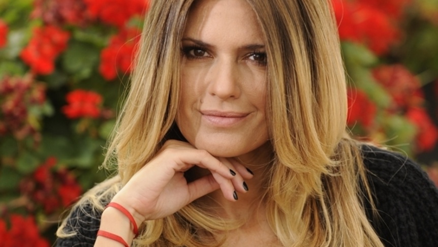 Isabel Macedo lució su panzota de 8 meses ¡en bikini! - La Tecla